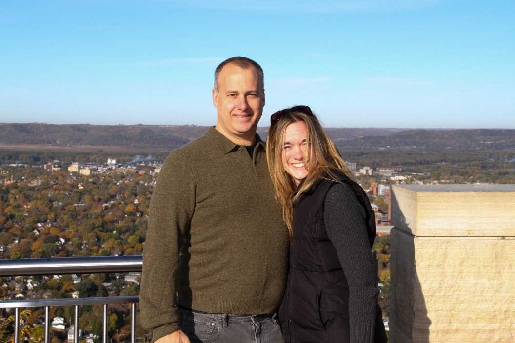 Le Ronca El Mango – Eat, Play, Love